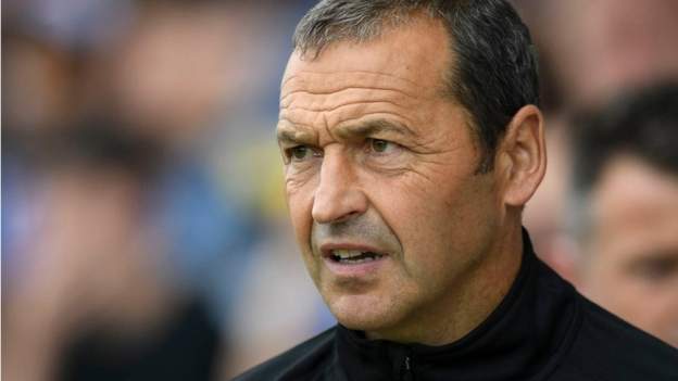 Colin Calderwood: Cambridge United head coach extends deal until 2022 ...