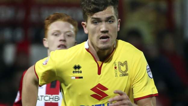 Sam Gallagher: Southampton recall striker from MK Dons loan - BBC Sport