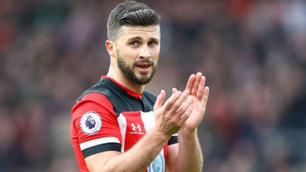 Shane Long: Southampton striker signs two-year contract extension - BBC ...
