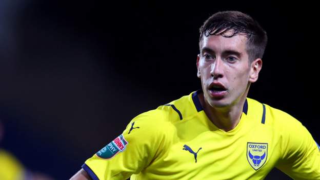 Alex Rodriguez-Gorrin: Oxford United midfielder signs new one-year deal ...