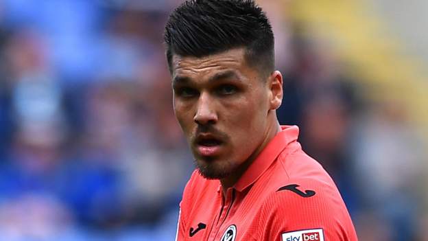 Joel Piroe: Forward 'very happy' at Swansea City amid transfer talk ...