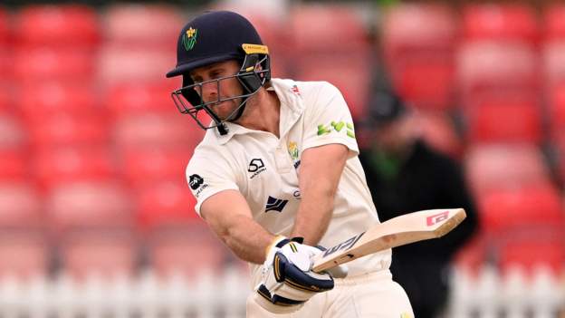 County Championship: Battling Chris Cooke earns Glamorgan draw at ...