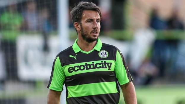 Matt Tubbs: Woking sign Forest Green Rovers striker on loan - BBC Sport