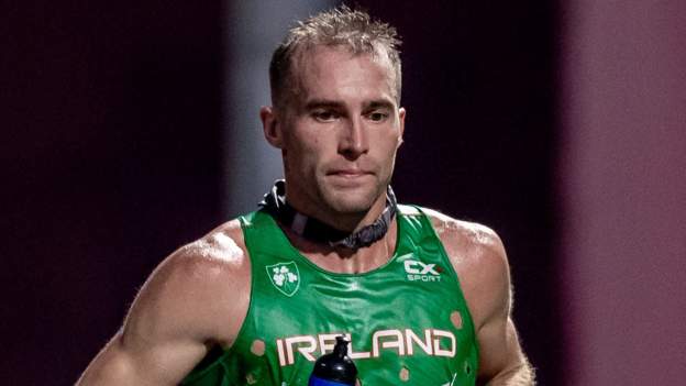Stephen Scullion battled through breathing problems in London Marathon ...