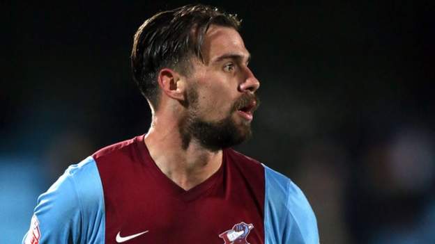 Andrew Boyce: Scunthorpe United defender stays at Hartlepool United ...