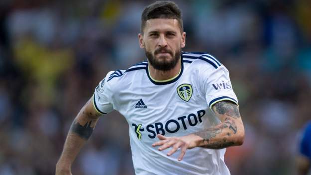 Mateusz Klich: Ex-Leeds midfielder joins DC United in MLS - BBC Sport