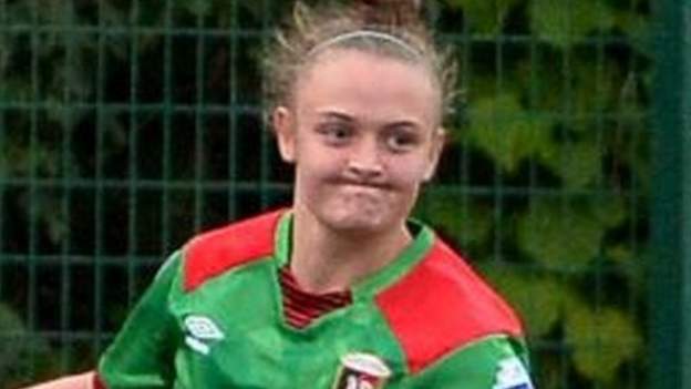 Women's Premiership: Glentoran and Cliftonville win to move clear - BBC ...
