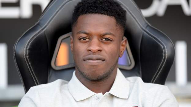 JJ Hooper: Northampton Town forget player's shirt for game at Swindon ...