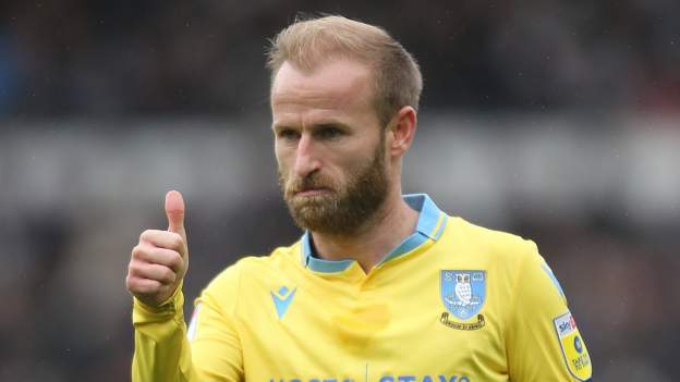 Barry Bannan: Midfielder gives Sheffield Wednesday injury lift - BBC Sport