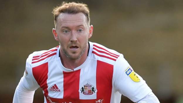 Aiden McGeady: Charlton sign Republic of Ireland winger from Sunderland ...