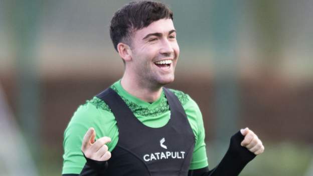 Hibernian: Stevie Mallan makes permanent switch to Turkish top flight ...