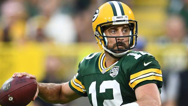 Aaron Rodgers Green Bay Packers Quarterback To Become Highest Paid