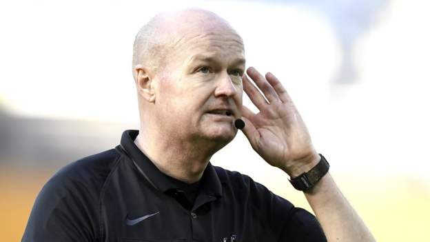 Premier League referees: Time to mic up officials, says Chris Sutton ...