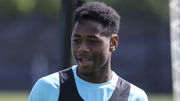 Nathan Moriah-Welsh: Newport County sign Bournemouth midfielder on loan ...