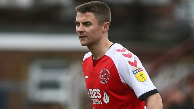 Jordan Rossiter: Former Rangers midfielder makes permanent Fleetwood ...