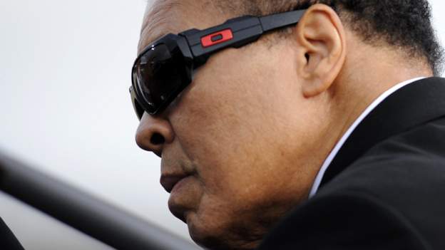 Muhammad Ali 'had a tough time for a year' before death - doctor - BBC ...