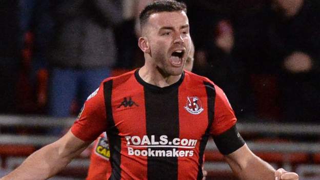 Irish Premiership: Glenavon sign Crusaders captain Colin Coates on 18 ...