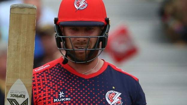 Steven Croft: Lancashire all-rounder agrees new two-year contract - BBC ...