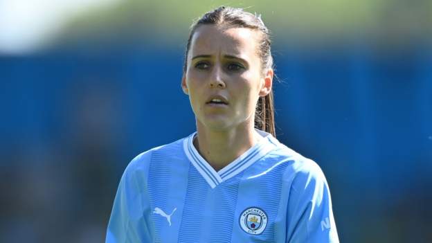 Hayley Raso to join Real Madrid after leaving Manchester City - BBC Sport