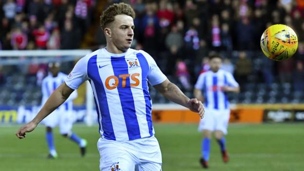 Eamonn Brophy: Kilmarnock forward extends stay until 2021 - BBC Sport