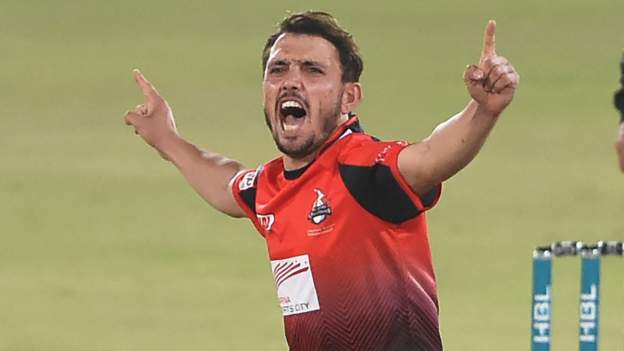 Zaman Khan: Derbyshire sign Pakistan bowler for Vitality Blast - BBC Sport