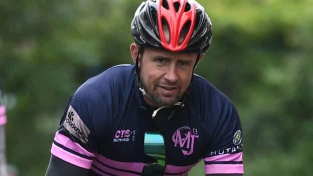 Shane Williams: Ex-Wales star appeals for return of stolen bike - BBC Sport