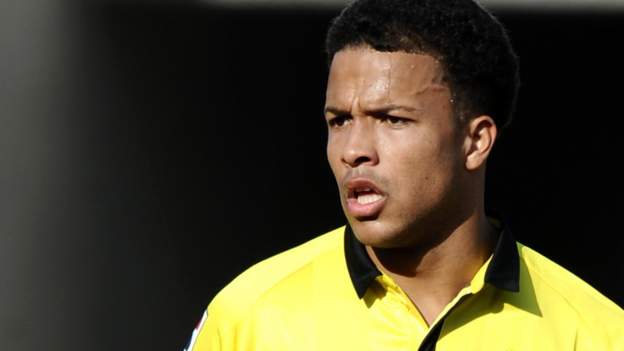 Joe Thompson: Rochdale re-sign midfielder on six-month deal - BBC Sport