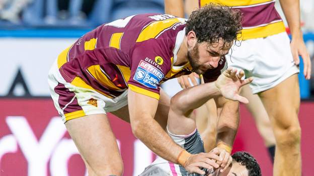 Toby King: Wigan sign Warrington centre on loan for 2023 season - BBC Sport