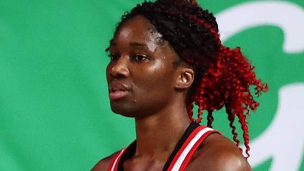 Netball World Cup: England captain Ama Agbeze left out of squad - BBC Sport