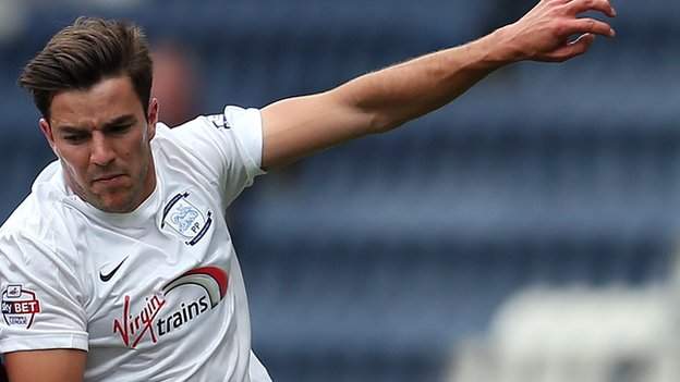 Andy Little: Blackpool sign Preston North End striker on loan - BBC Sport
