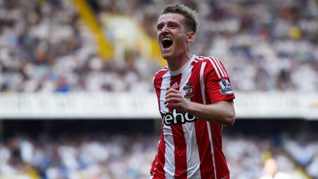 Steven Davis: Southampton midfielder signs new three-year contract ...