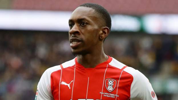 Mickel Miller: Plymouth Argyle sign former Rotherham winger - BBC Sport