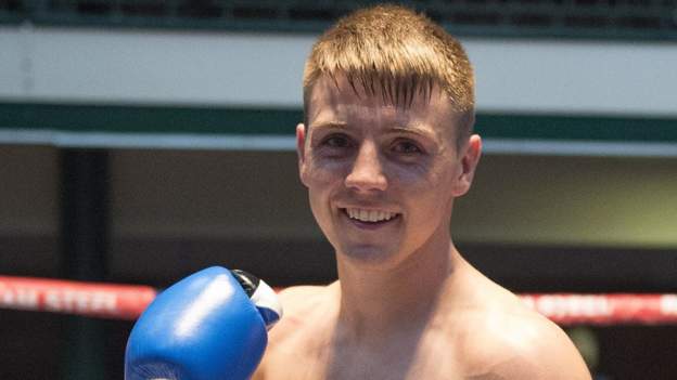 Welsh boxer Jay Harris gets title opportunity in 10th pro fight - BBC Sport