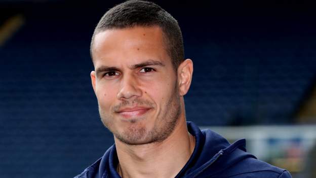 Sheffield United: Jack Rodwell signs for rest of season - BBC Sport