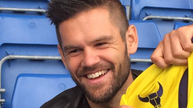 Oxford United: Midfielder Ivo Pekalski joins from Halmstads on two-year ...