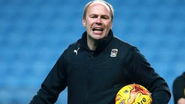 Coventry City: Neil MacFarlane leaves role as assistant manager - BBC Sport