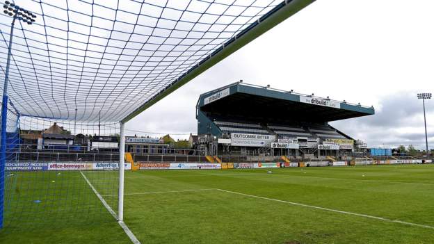 Memorial Stadium: Bristol Rovers to stay at ground and plan ...