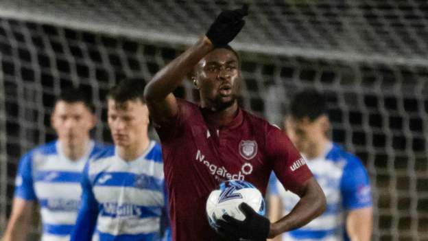 Arbroath 1-1 Greenock Morton: Sean Adarkwa's equaliser lifts hosts off ...