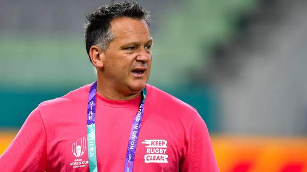 Shaun Connor: From Russia to Blaina with rugby love - BBC Sport