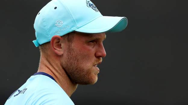 Jamie Porter: Essex paceman to miss remaining One-Day Cup group games ...