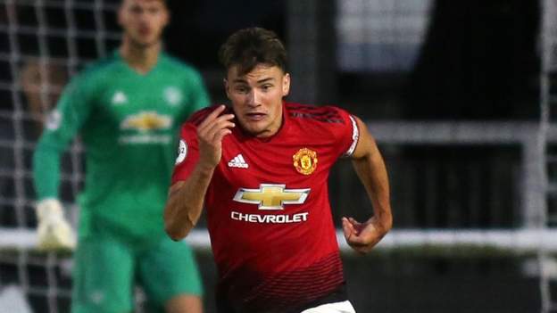 Regan Poole: Newport County re-sign Manchester United defender on loan ...