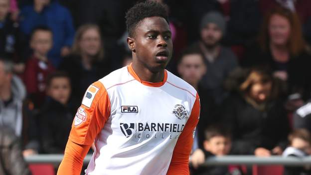 Pelly-Ruddock Mpanzu: Midfielder extends Hatters deal until 2020 - BBC ...