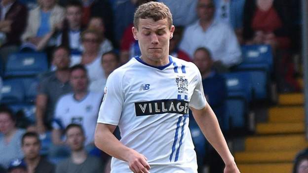 Anthony Dudley: Bury striker joins Macclesfield on loan - BBC Sport