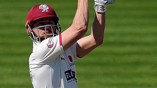 County Championship: Somerset's James Hildreth scores ton against ...