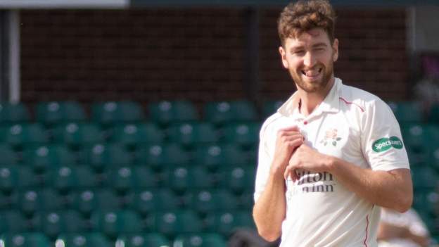 County Championship: Lancashire's Richard Gleeson shines as ...