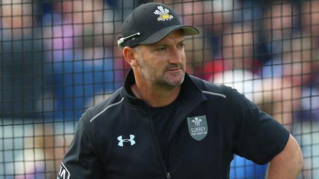 Michael di Venuto: Surrey head coach to leave club - BBC Sport