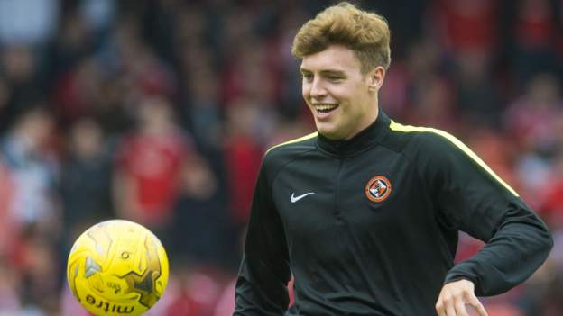 Robbie Muirhead: Striker parts company with Dundee United - BBC Sport