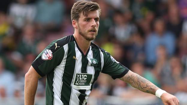 Graham Carey 'outstanding' in Plymouth Argyle win, says boss - BBC Sport