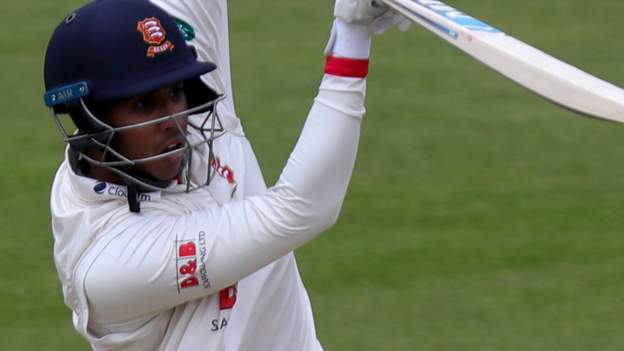Rishi Patel: Leicestershire sign Essex batsman on loan - BBC Sport