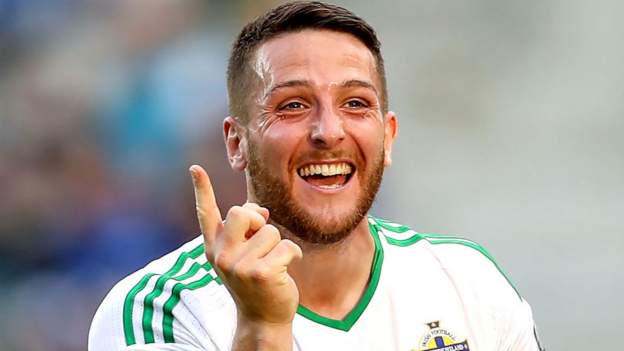 Conor Washington: N Ireland boss hints Hearts striker will start ...